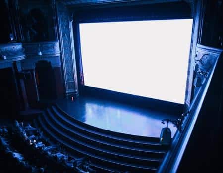 Cinemark XD vs IMAX - Which One is Better? - My Best Speakers